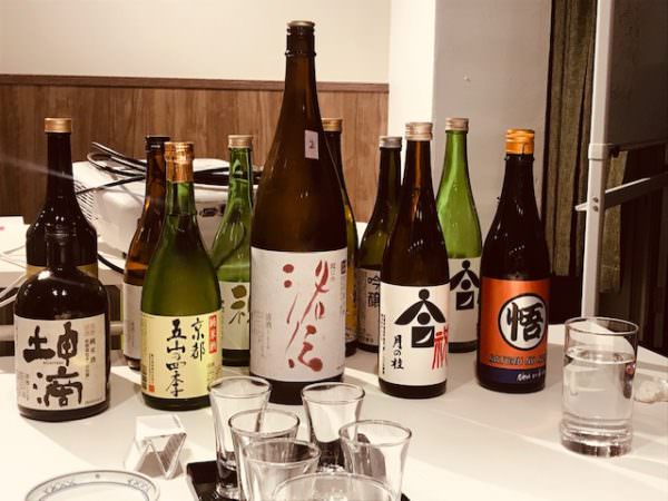 Ultimate Sake Tasting - How to Drink Sake, Hot or Cold? | Kyoto Insider ...